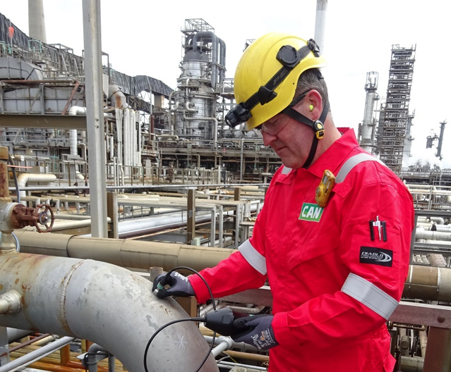 Cygnus 1 ultrasonic thickness gauge certified to Class 1 - The ...