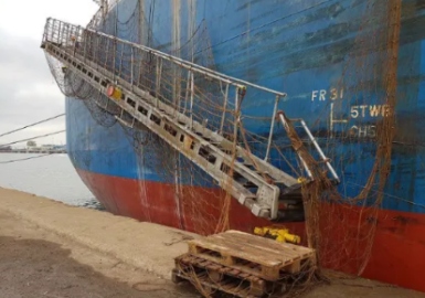 Deficiencies and non-conformities involving pilot ladders are on the ...